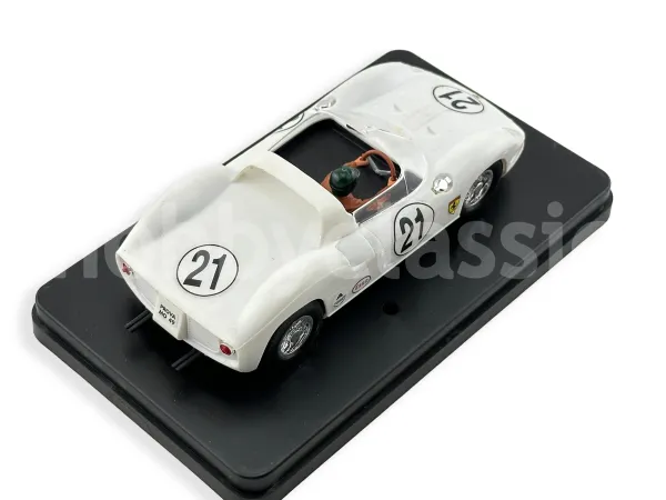 Ferrari 275 P - White Racing